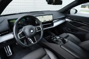Melns BMW 520 2024 Mārupe, ar dzinēja tilpumu 2.00 L un nobraukumu 67 tūkst. km par 52650 €, foto 12 vietnē AUTOMOTO.COM.LV