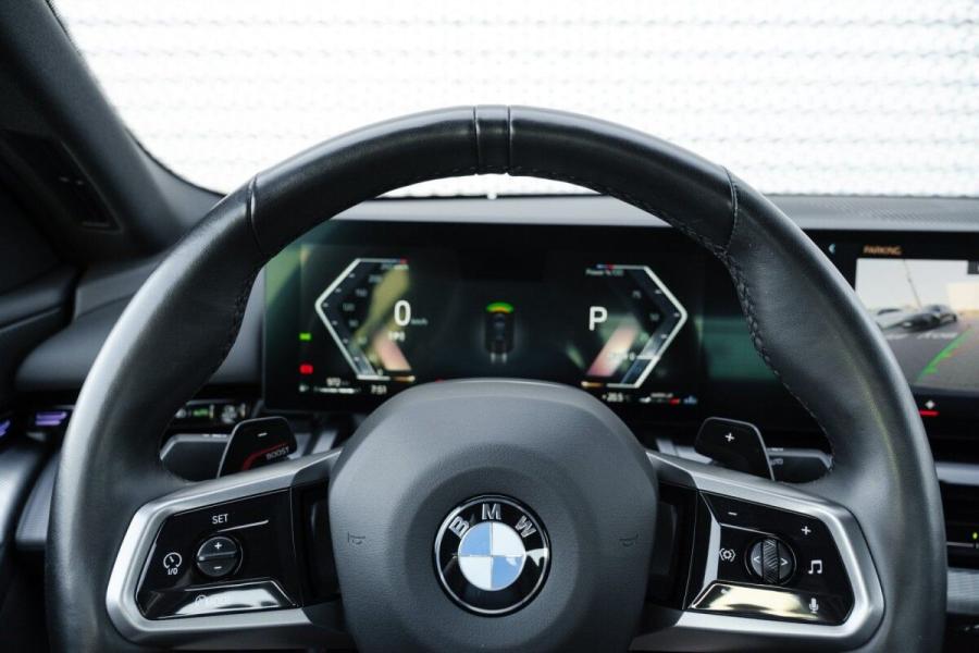 Melns BMW 520 2024 Mārupe, ar dzinēja tilpumu 2.00 L un nobraukumu 67 tūkst. km par 52650 €, foto 15 vietnē AUTOMOTO.COM.LV