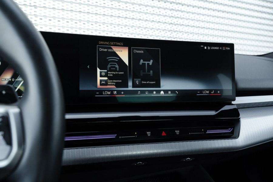 Melns BMW 520 2024 Mārupe, ar dzinēja tilpumu 2.00 L un nobraukumu 67 tūkst. km par 52650 €, foto 23 vietnē AUTOMOTO.COM.LV