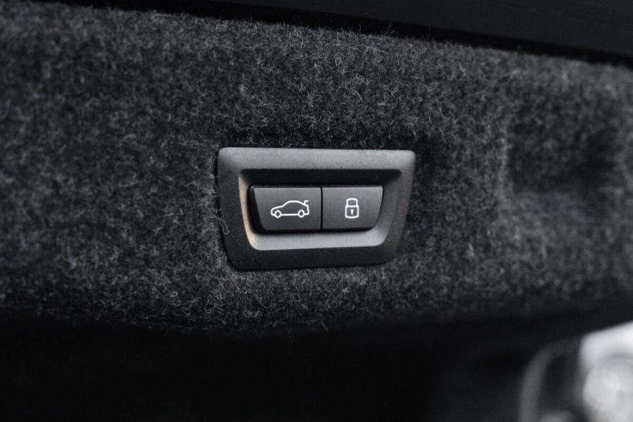 Melns BMW 520 2024 Mārupe, ar dzinēja tilpumu 2.00 L un nobraukumu 67 tūkst. km par 52650 €, foto 28 vietnē AUTOMOTO.COM.LV