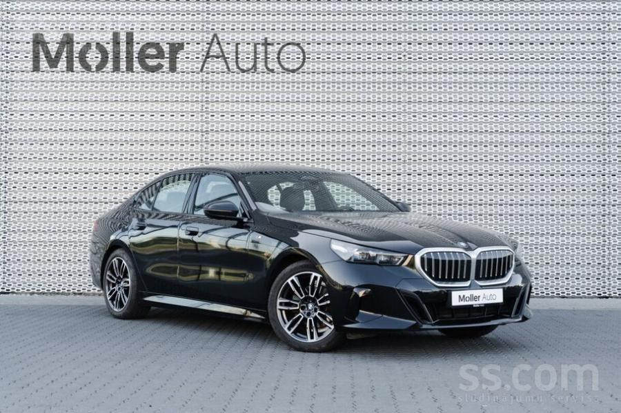 Black BMW 520 2024 in Riga, with an engine capacity of 2.00 L and mileage of 67 thousand km for 52650 €, photo 3 on AUTOMOTO.COM.LV