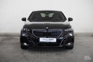 Melns BMW 520 2024 Viļņa, ar dzinēja tilpumu 2.00 L un nobraukumu 58 tūkst. km par 51991 €, foto 3 vietnē AUTOMOTO.COM.LV