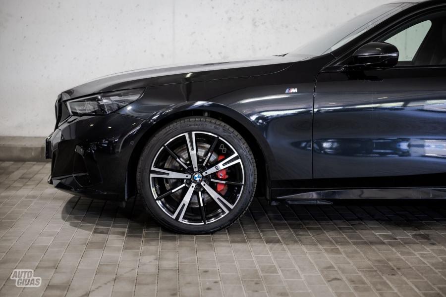 Melns BMW 520 2024 Viļņa, ar dzinēja tilpumu 2.00 L un nobraukumu 58 tūkst. km par 51991 €, foto 6 vietnē AUTOMOTO.COM.LV