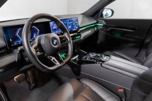 Melns BMW 520 2024 Viļņa, ar dzinēja tilpumu 2.00 L un nobraukumu 58 tūkst. km par 51991 €, foto 15 vietnē AUTOMOTO.COM.LV