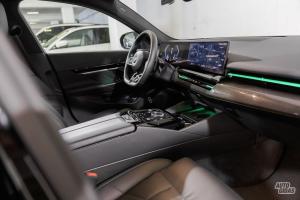 Melns BMW 520 2024 Viļņa, ar dzinēja tilpumu 2.00 L un nobraukumu 58 tūkst. km par 51991 €, foto 22 vietnē AUTOMOTO.COM.LV