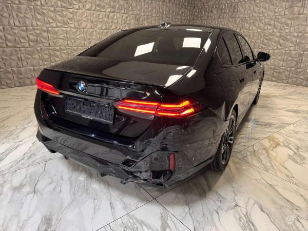 БМВ 520 2024 в Каунас на AUTOMOTO.COM.LV Черный БМВ 520 2024 в Каунас, объемом двигателя 2.00 л и пробегом 135 тыс. км за 31999 €, фото 11 на AUTOMOTO.COM.LV