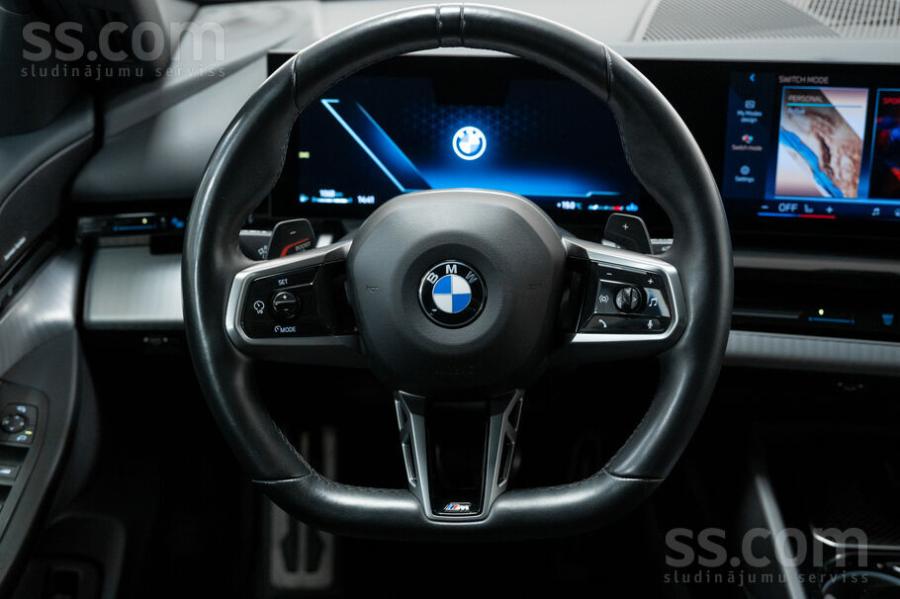 Black BMW 520 2024 in Riga, with an engine capacity of 2.00 L and mileage of 47 thousand km for 53900 €, photo 28 on AUTOMOTO.COM.LV