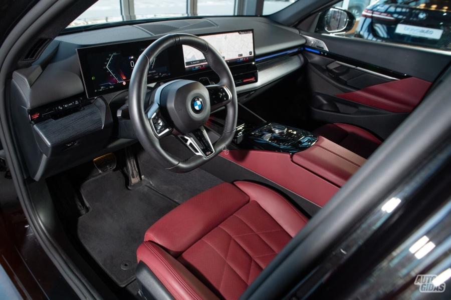 Melns BMW 520 2025 Klaipėda, ar dzinēja tilpumu 2.00 L un nobraukumu 20 tūkst. km par 55952 €, foto 13 vietnē AUTOMOTO.COM.LV