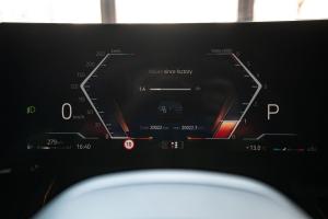 Melns BMW 520 2025 Klaipėda, ar dzinēja tilpumu 2.00 L un nobraukumu 20 tūkst. km par 55952 €, foto 17 vietnē AUTOMOTO.COM.LV