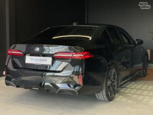 Черный БМВ 520 2025 в Клайпеда, объемом двигателя 2.00 л и пробегом 20 тыс. км за 55952 €, фото 5 на AUTOMOTO.COM.LV