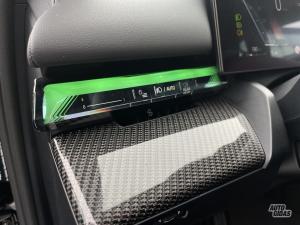 Black BMW 520 2025 in Kaunas, with an engine capacity of 2.00 L and mileage of 25 thousand km for 54992 €, photo 9 on AUTOMOTO.COM.LV