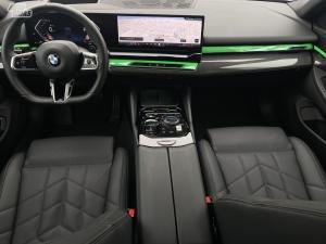 Black BMW 520 2025 in Kaunas, with an engine capacity of 2.00 L and mileage of 25 thousand km for 54992 €, photo 19 on AUTOMOTO.COM.LV