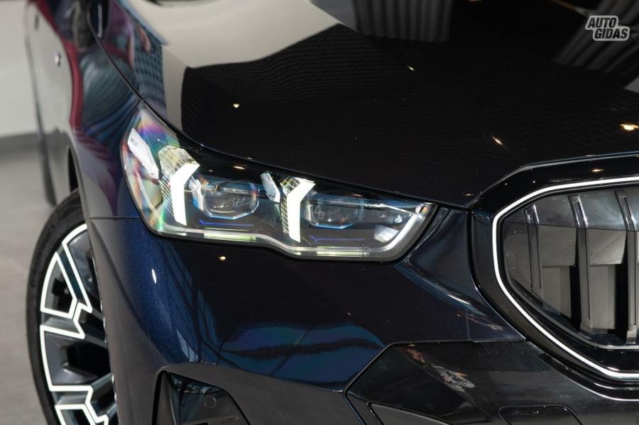 Melns BMW 520 2025 Kauņa, ar dzinēja tilpumu 2.00 L un nobraukumu 24 tūkst. km par 59990 €, foto 4 vietnē AUTOMOTO.COM.LV