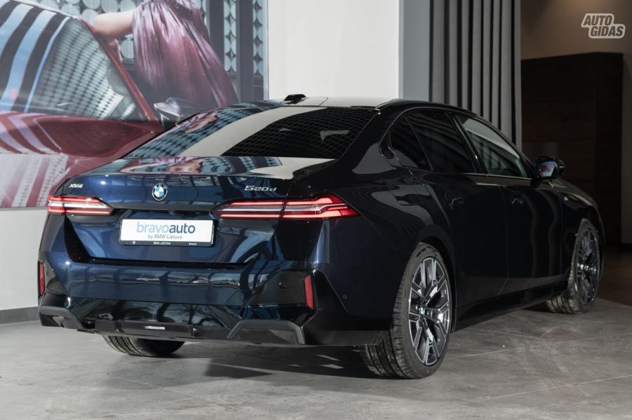 Melns BMW 520 2025 Kauņa, ar dzinēja tilpumu 2.00 L un nobraukumu 24 tūkst. km par 59990 €, foto 6 vietnē AUTOMOTO.COM.LV