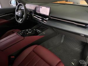 Black BMW 520 2025 in Klaipeda, with an engine capacity of 2.00 L and mileage of 20 thousand km for 54933 €, photo 14 on AUTOMOTO.COM.LV