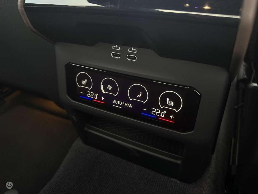Black BMW 520 2025 in Vilnius, with an engine capacity of 2.00 L and mileage of 24 thousand km for 53900 €, photo 16 on AUTOMOTO.COM.LV