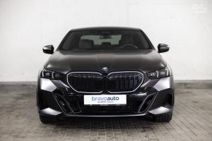 Melns BMW 520 2025 Viļņa, ar dzinēja tilpumu 2.00 L un nobraukumu 59 tūkst. km par 59491 €, foto 3 vietnē AUTOMOTO.COM.LV