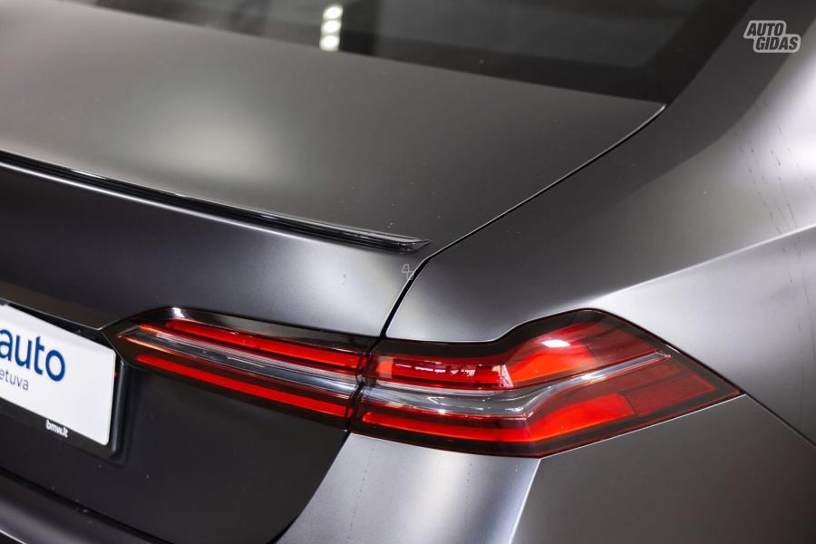 Melns BMW 520 2025 Viļņa, ar dzinēja tilpumu 2.00 L un nobraukumu 59 tūkst. km par 59491 €, foto 13 vietnē AUTOMOTO.COM.LV