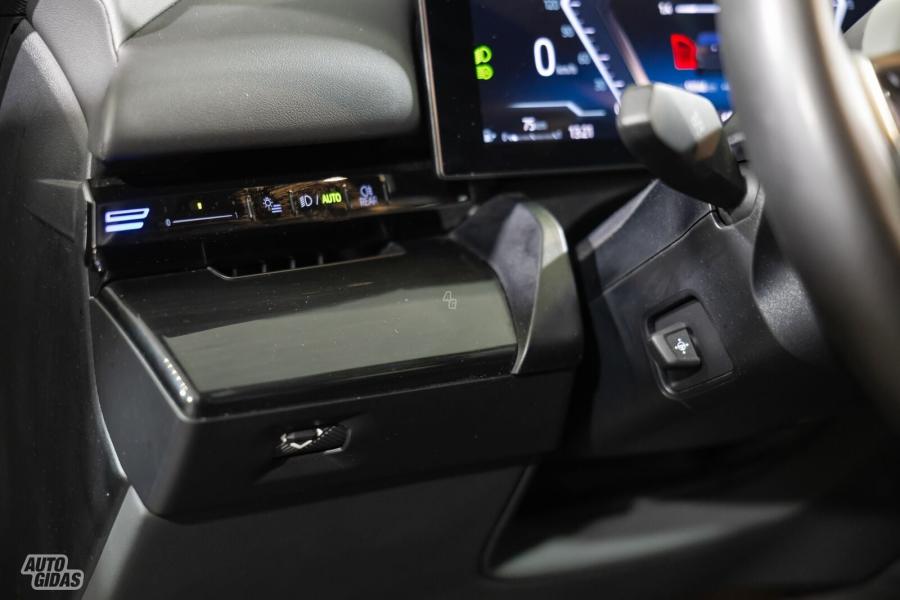 Melns BMW 520 2025 Viļņa, ar dzinēja tilpumu 2.00 L un nobraukumu 59 tūkst. km par 59491 €, foto 19 vietnē AUTOMOTO.COM.LV