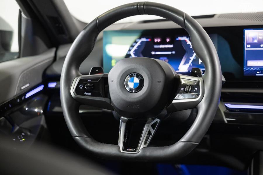 Melns BMW 520 2025 Viļņa, ar dzinēja tilpumu 2.00 L un nobraukumu 59 tūkst. km par 59491 €, foto 29 vietnē AUTOMOTO.COM.LV