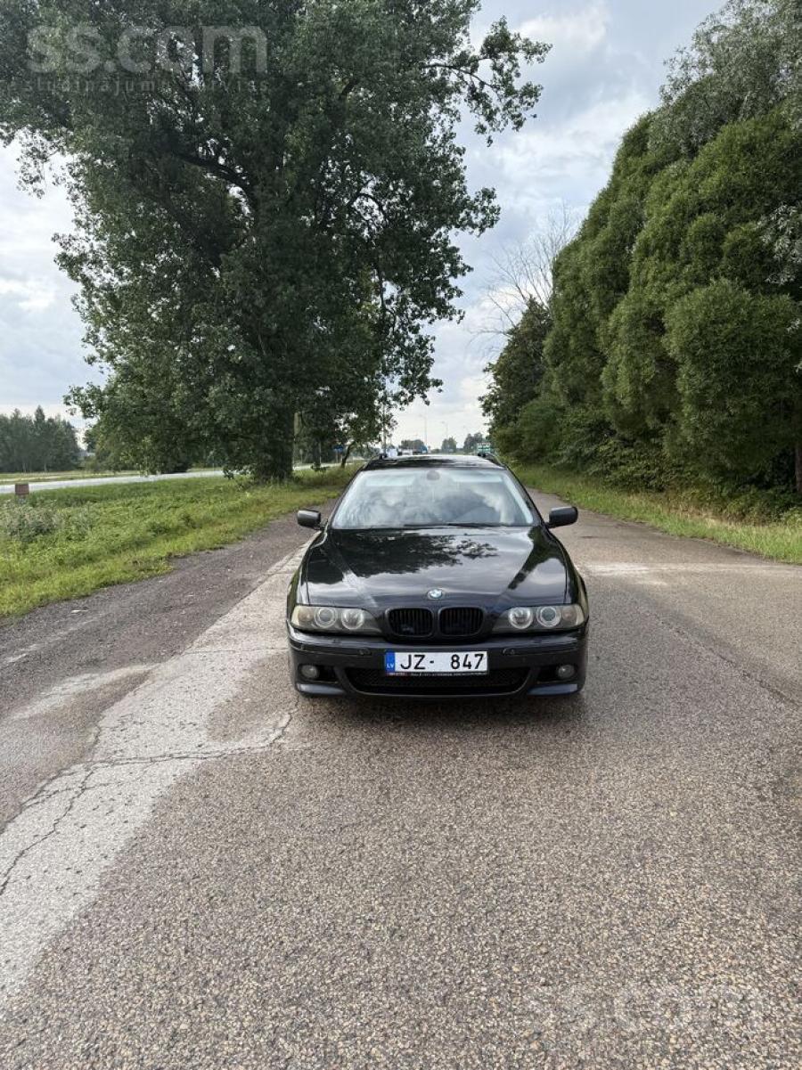 Черный БМВ 520 2002 в Рига, объемом двигателя 2.20 л и пробегом 348 тыс. км за 1700 €, фото 6 на AUTOMOTO.COM.LV