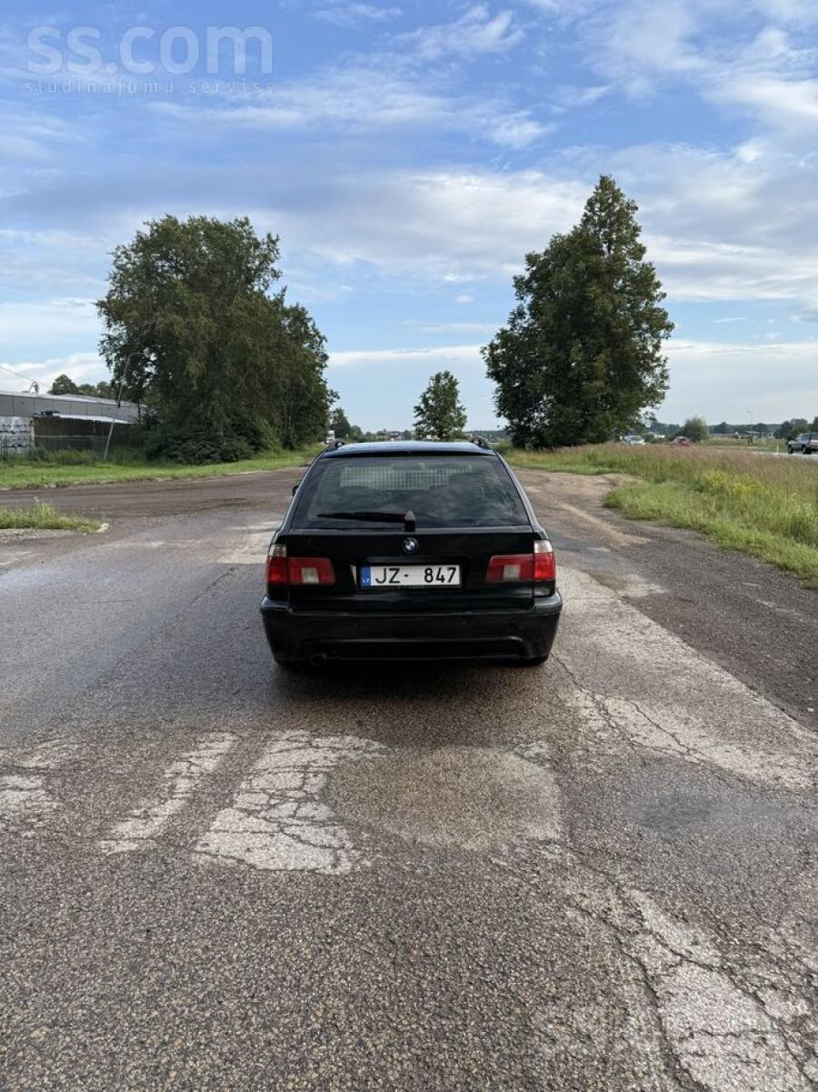 Черный БМВ 520 2002 в Рига, объемом двигателя 2.20 л и пробегом 348 тыс. км за 1700 €, фото 7 на AUTOMOTO.COM.LV