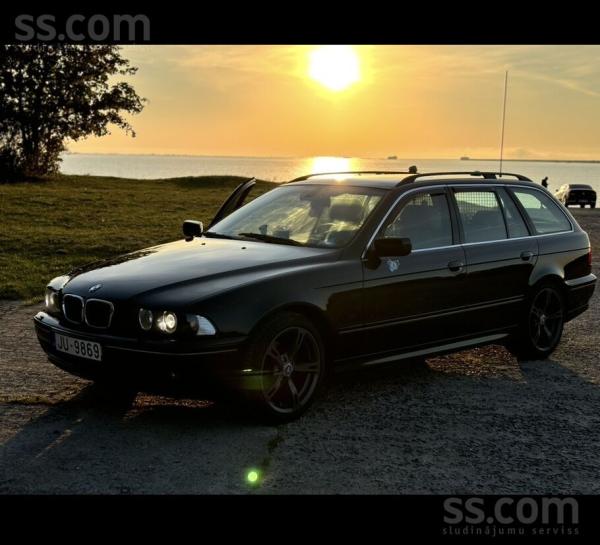 Melns BMW 520 2003 Liepāja, ar dzinēja tilpumu 2.20 L un nobraukumu 213 tūkst. km par 4850 €, foto 1 vietnē AUTOMOTO.COM.LV