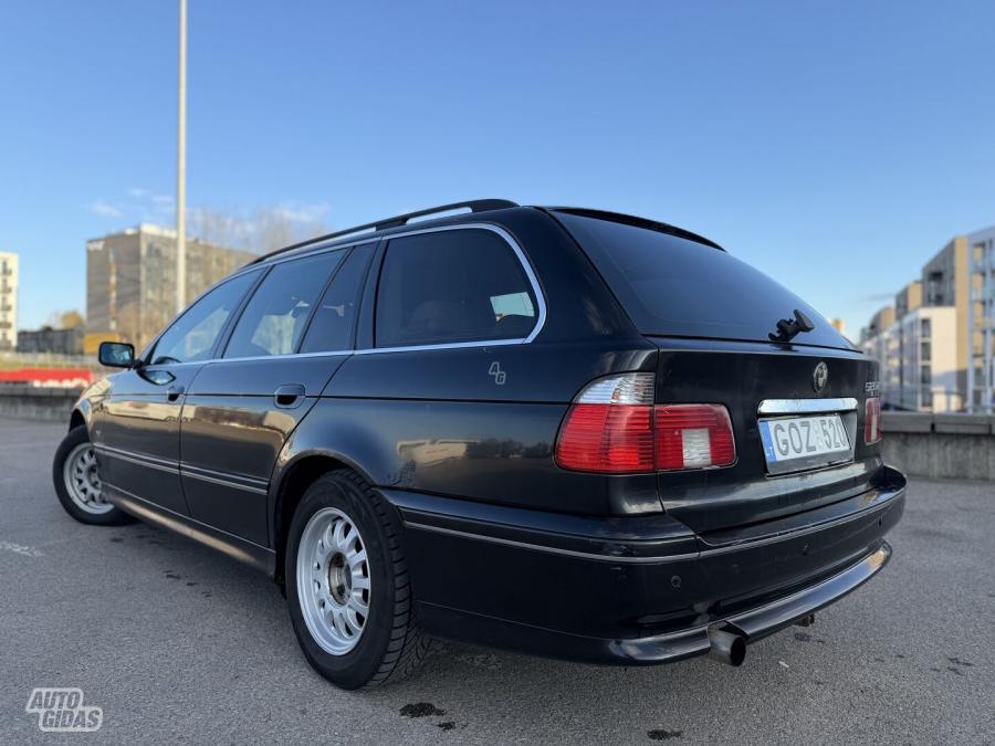 Melns BMW 520 2004 Viļņa, ar dzinēja tilpumu 2.00 L un nobraukumu 506 tūkst. km par 1150 €, foto 6 vietnē AUTOMOTO.COM.LV