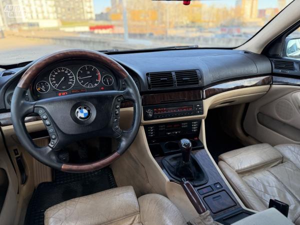 Melns BMW 520 2004 Viļņa, ar dzinēja tilpumu 2.00 L un nobraukumu 506 tūkst. km par 1150 €, foto 6 vietnē AUTOMOTO.COM.LV