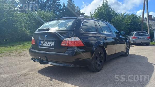 Black BMW 520 2005 in Talsi, with an engine capacity of 2.00 L and mileage of 345 thousand km for 2300 €, photo 4 on AUTOMOTO.COM.LV