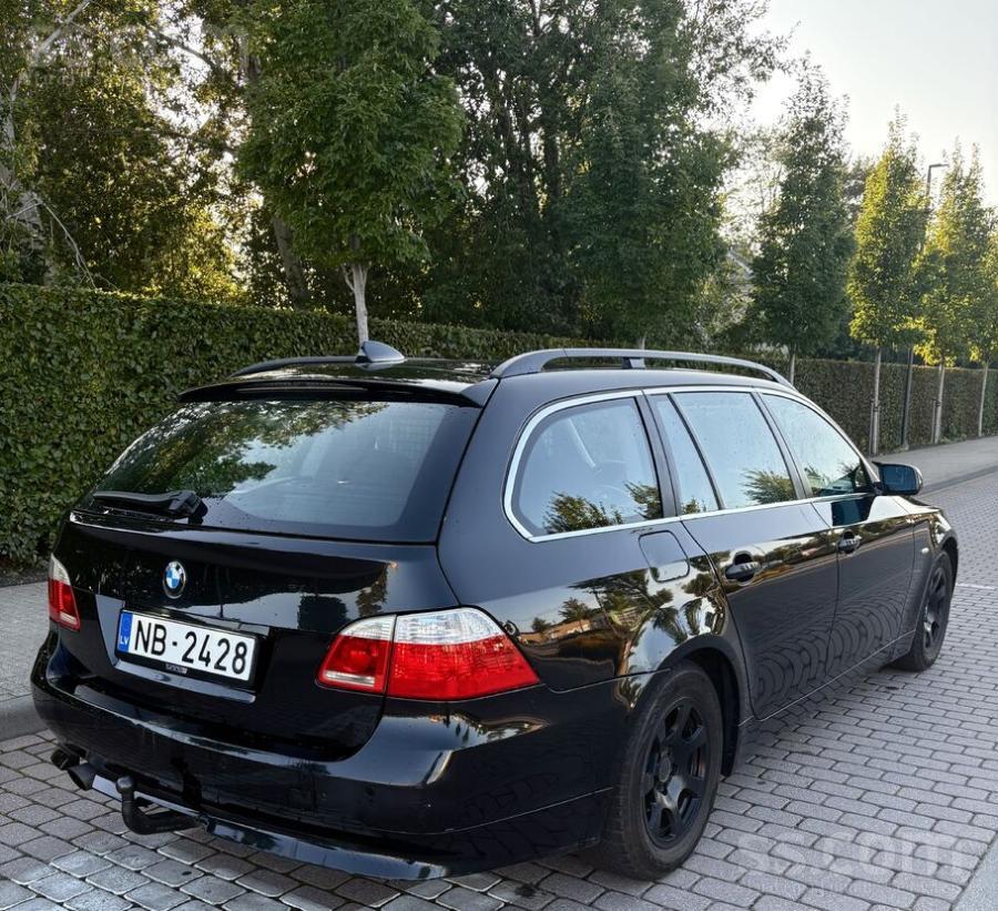 Черный БМВ 520 2005 в Вентспилс, объемом двигателя 2.00 л и пробегом 345 тыс. км за 2800 €, фото 6 на AUTOMOTO.COM.LV