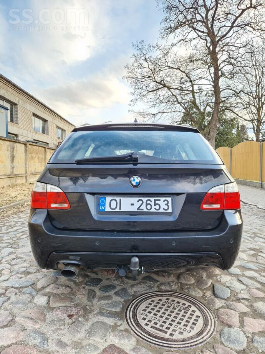 Black BMW 520 2006 in Jelgava, with an engine capacity of 2.00 L and mileage of 515 thousand km for 3600 €, photo 5 on AUTOMOTO.COM.LV