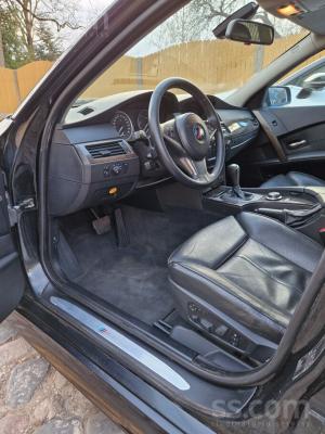 Black BMW 520 2006 in Jelgava, with an engine capacity of 2.00 L and mileage of 515 thousand km for 3600 €, photo 14 on AUTOMOTO.COM.LV