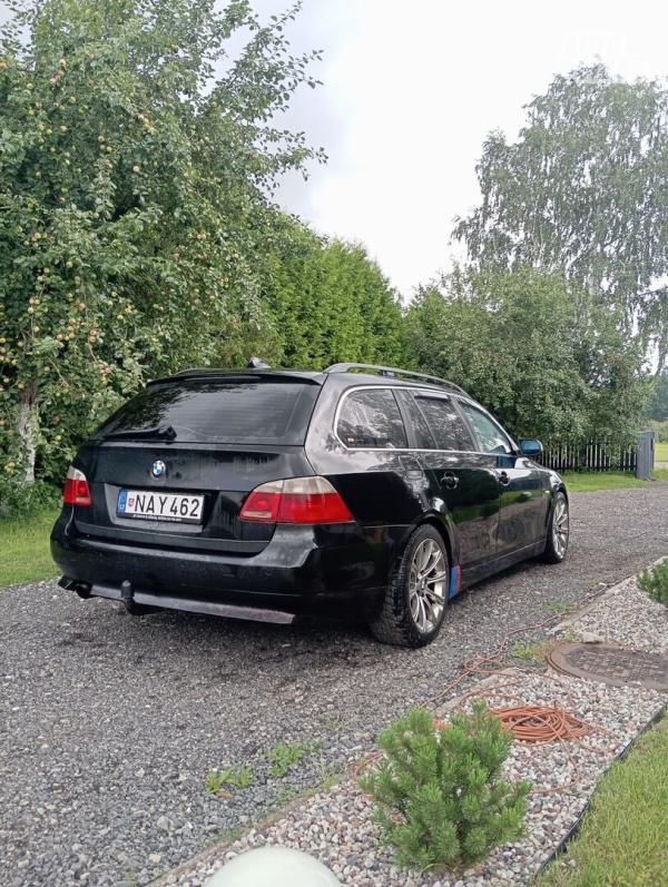 Черный БМВ 520 2006 в Казлу-Руда, объемом двигателя 2.00 л и пробегом 263 тыс. км за 2150 €, фото 5 на AUTOMOTO.COM.LV
