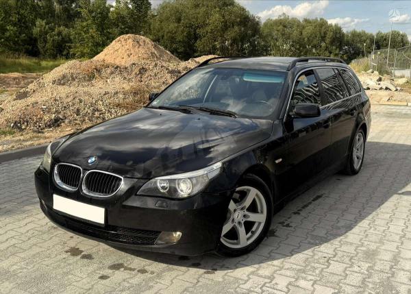 Black BMW 520 2006 in Kaunas, with an engine capacity of 2.00 L and mileage of 243 thousand km for 2200 €, photo 2 on AUTOMOTO.COM.LV