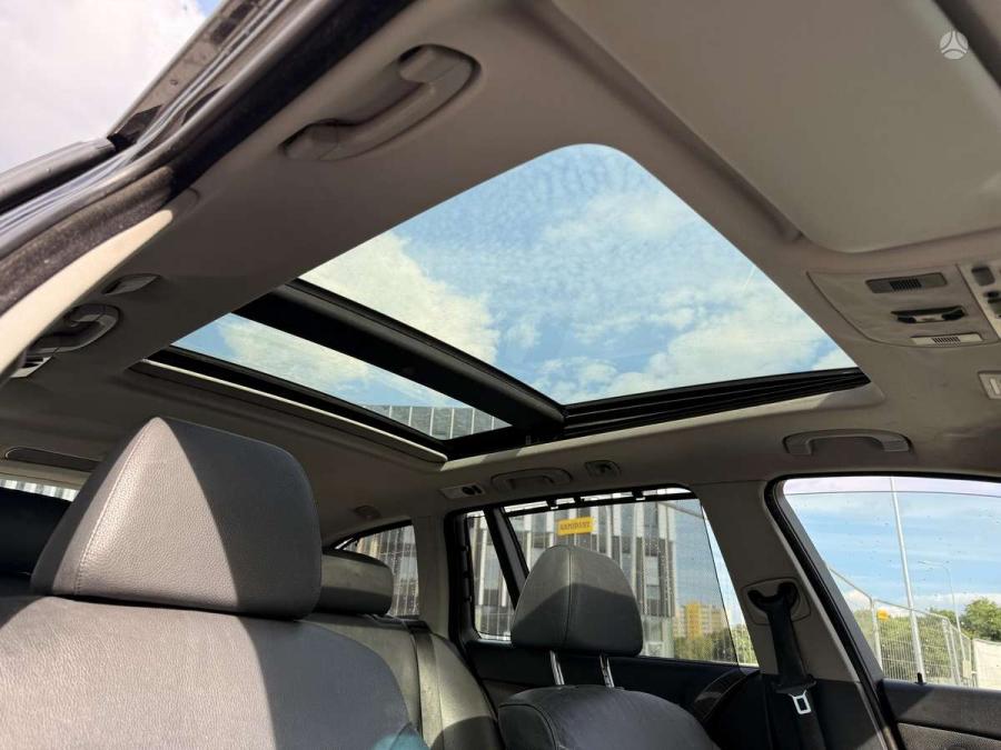 Melns BMW 520 2006 Kauņa, ar dzinēja tilpumu 2.00 L un nobraukumu 243 tūkst. km par 2200 €, foto 19 vietnē AUTOMOTO.COM.LV