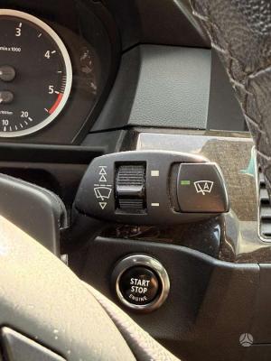 Melns BMW 520 2006 Kauņa, ar dzinēja tilpumu 2.00 L un nobraukumu 243 tūkst. km par 2200 €, foto 24 vietnē AUTOMOTO.COM.LV