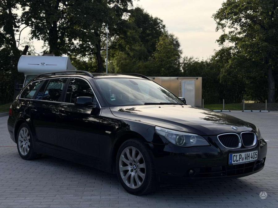 Black BMW 520 2006 in Rokiskis, with an engine capacity of 2.00 L and mileage of 400 thousand km for 2150 €, photo 10 on AUTOMOTO.COM.LV