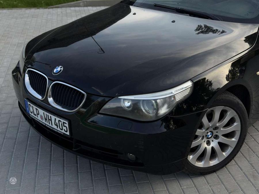 Black BMW 520 2006 in Rokiskis, with an engine capacity of 2.00 L and mileage of 400 thousand km for 2150 €, photo 13 on AUTOMOTO.COM.LV