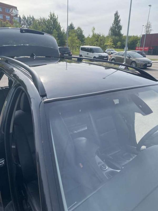 Black BMW 520 2006 in Vilnius, with an engine capacity of 2.00 L and mileage of 275 thousand km for 2300 €, photo 10 on AUTOMOTO.COM.LV