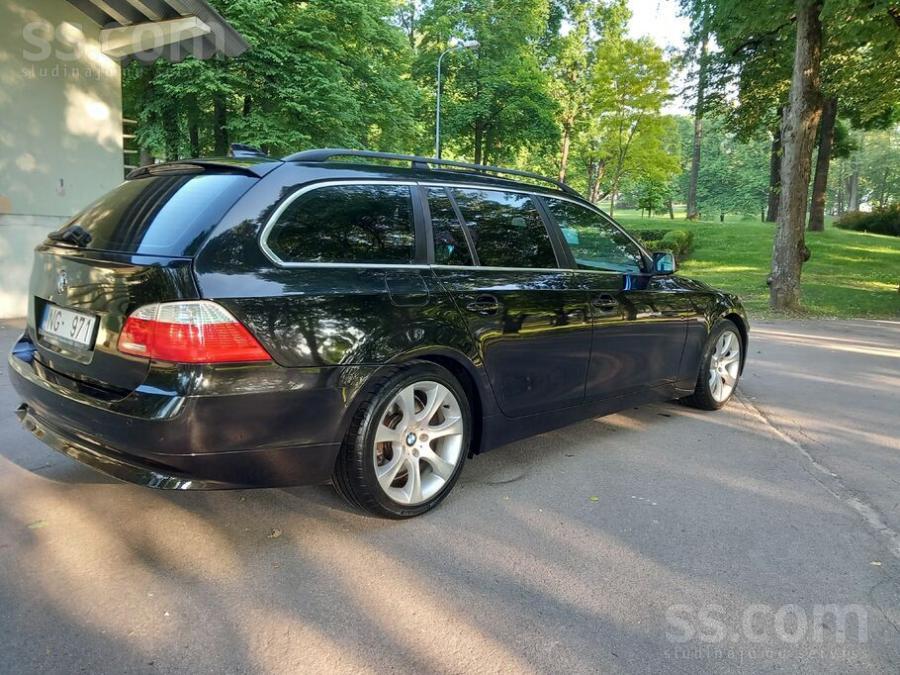 Melns BMW 520 2007 Rīga, ar dzinēja tilpumu 2.00 L un nobraukumu 242 tūkst. km par 3999 €, foto 4 vietnē AUTOMOTO.COM.LV