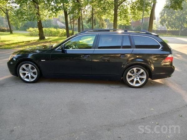 Black BMW 520 2007 in Riga, with an engine capacity of 2.00 L and mileage of 242 thousand km for 3999 €, photo 7 on AUTOMOTO.COM.LV