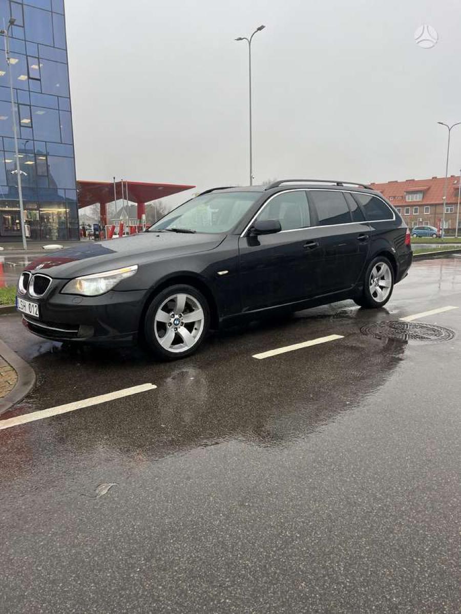 Melns BMW 520 2007 Klaipėda, ar dzinēja tilpumu 2.00 L un nobraukumu 405 tūkst. km par 3300 €, foto 1 vietnē AUTOMOTO.COM.LV