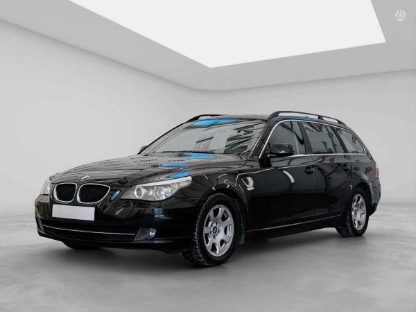 БМВ 520 2007 в Каунас на AUTOMOTO.COM.LV Черный БМВ 520 2007 в Каунас, объемом двигателя 2.00 л и пробегом 301 тыс. км за 4490 €, фото 1 на AUTOMOTO.COM.LV