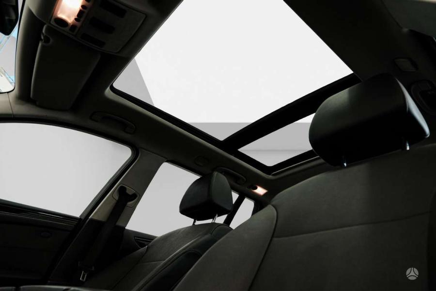 Melns BMW 520 2007 Kauņa, ar dzinēja tilpumu 2.00 L un nobraukumu 301 tūkst. km par 4490 €, foto 15 vietnē AUTOMOTO.COM.LV