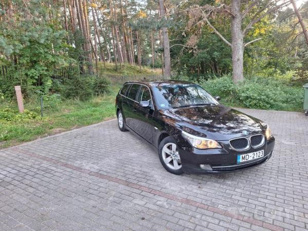 Black BMW 520 2007 in Jurmala, with an engine capacity of 2.00 L and mileage of 0 thousand km for 2950 €, photo 1 on AUTOMOTO.COM.LV