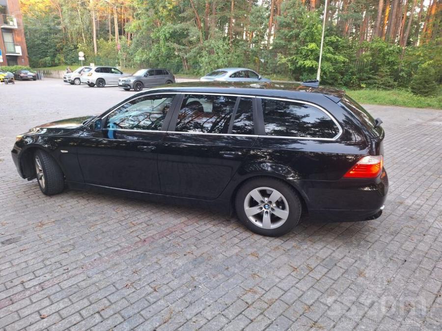 Melns BMW 520 2007 Jūrmala, ar dzinēja tilpumu 2.00 L un nobraukumu 0 tūkst. km par 2950 €, foto 4 vietnē AUTOMOTO.COM.LV