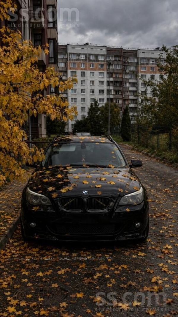 Melns BMW 520 2007 Rīga, ar dzinēja tilpumu 2.00 L un nobraukumu 400 tūkst. km par 4500 €, foto 1 vietnē AUTOMOTO.COM.LV