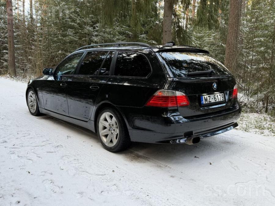 Black BMW 520 2008 in Rezekne, with an engine capacity of 2.00 L and mileage of 274 thousand km for 3800 €, photo 4 on AUTOMOTO.COM.LV