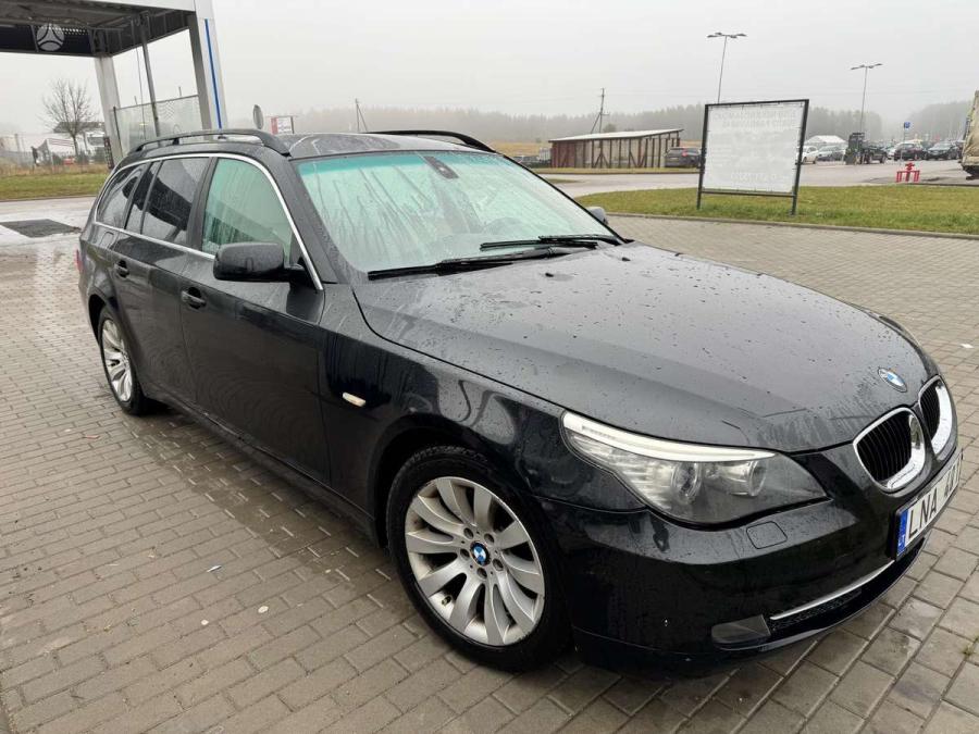 Melns BMW 520 2008 Molėtai, ar dzinēja tilpumu 2.00 L un nobraukumu 357 tūkst. km par 3700 €, foto 2 vietnē AUTOMOTO.COM.LV
